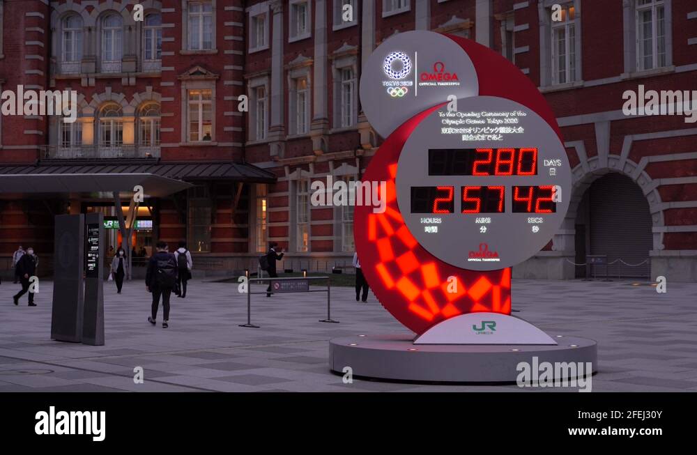 Tokyo Olympic Games countdown clock in front of Tokyo Station with ...