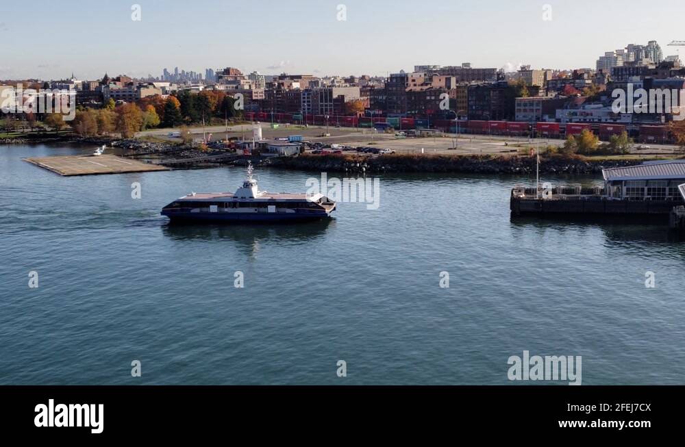 Sea bus dock Stock Videos & Footage - HD and 4K Video Clips - Alamy