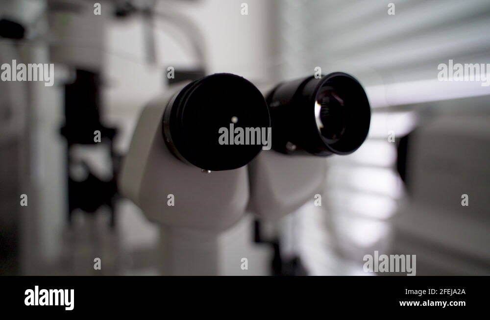 Slit lamp microscope Stock Videos & Footage - HD and 4K Video Clips - Alamy