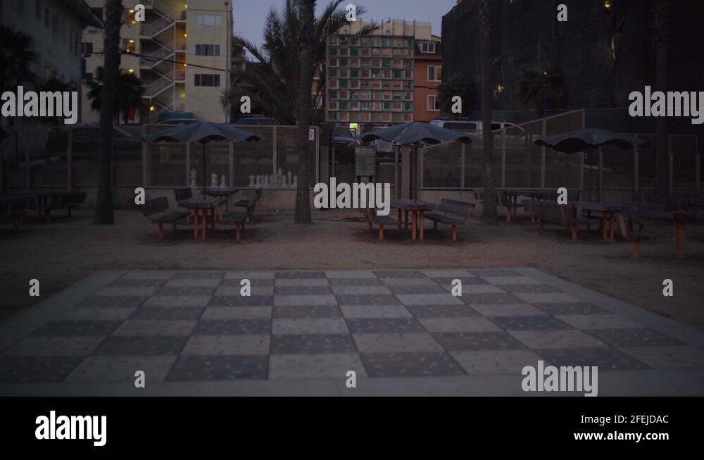 Chess park Stock Videos & Footage - HD and 4K Video Clips - Alamy