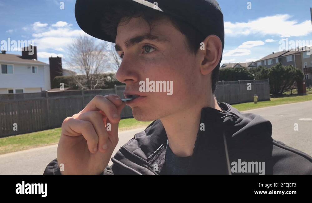 Chewing gum base Stock Videos & Footage - HD and 4K Video Clips - Alamy