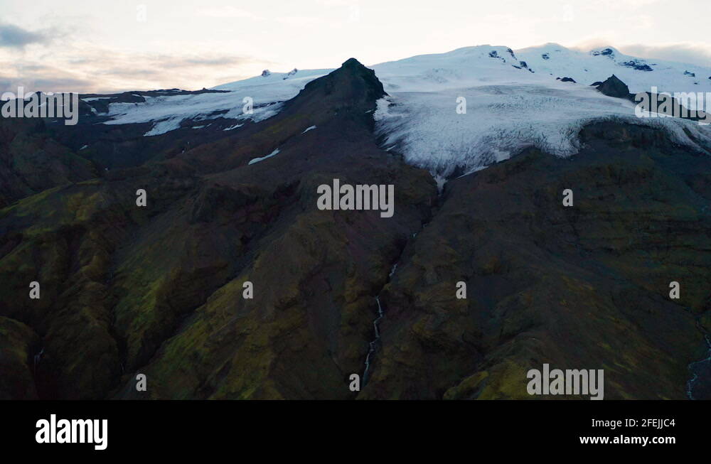 Reverse cap Stock Videos & Footage - HD and 4K Video Clips - Alamy