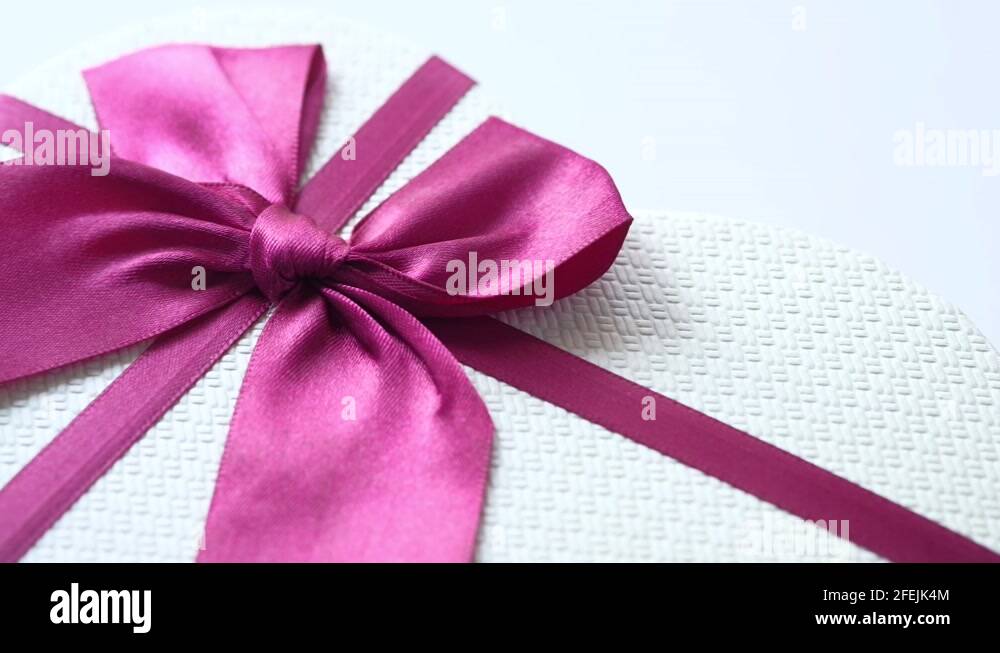 Open heart shape Stock Videos & Footage - HD and 4K Video Clips - Alamy