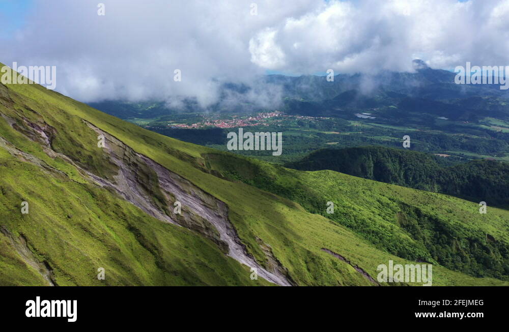 Side volcano Stock Videos & Footage - HD and 4K Video Clips - Alamy