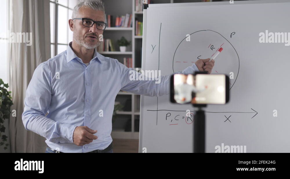 Video record lesson Stock Videos & Footage - HD and 4K Video Clips - Alamy