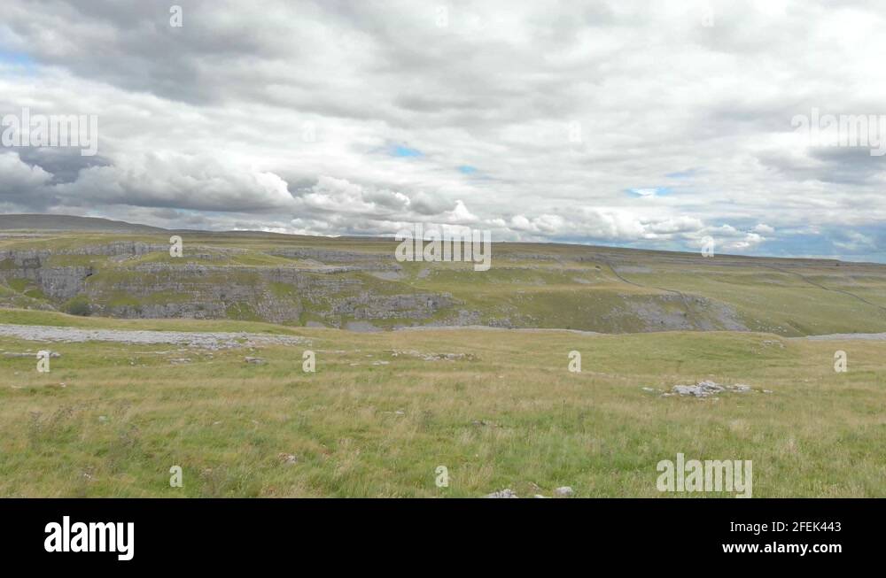 Low cliff edge Stock Videos & Footage - HD and 4K Video Clips - Alamy