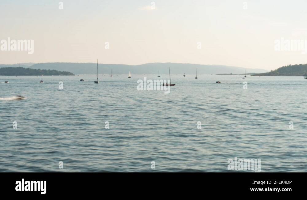 Busy waterway boats Stock Videos & Footage - HD and 4K Video Clips - Alamy