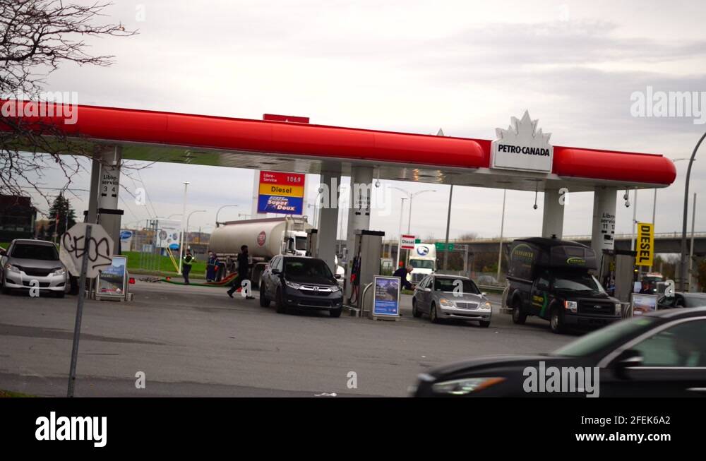 Petro gas station Stock Videos & Footage - HD and 4K Video Clips - Alamy