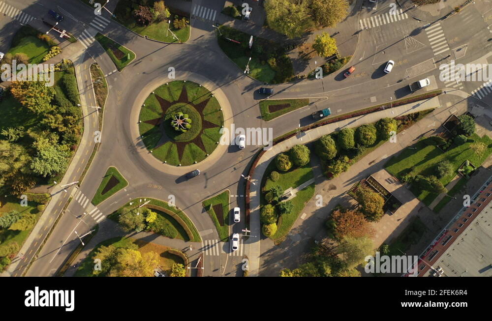 Town map roundabout Stock Videos & Footage - HD and 4K Video Clips - Alamy