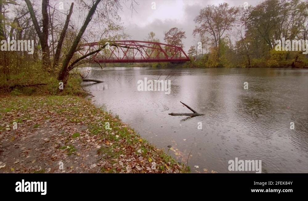 Truss arched bridge Stock Videos & Footage - HD and 4K Video Clips - Alamy