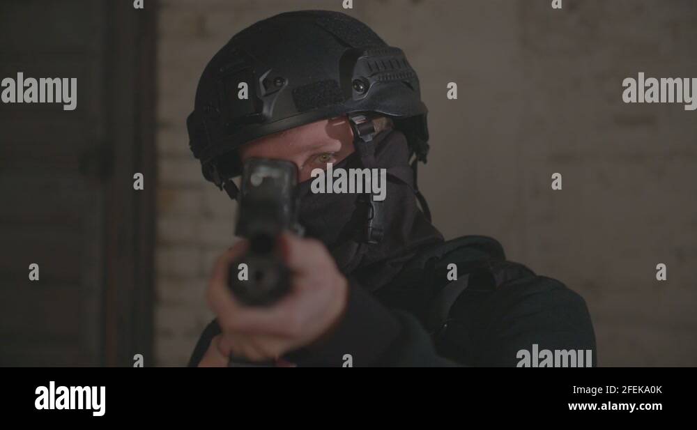 Swat with a gun Stock Videos & Footage - HD and 4K Video Clips - Alamy