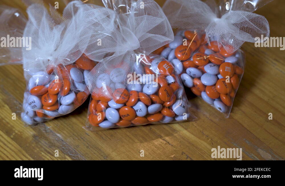 Bags of sweets Stock Videos & Footage - HD and 4K Video Clips - Alamy