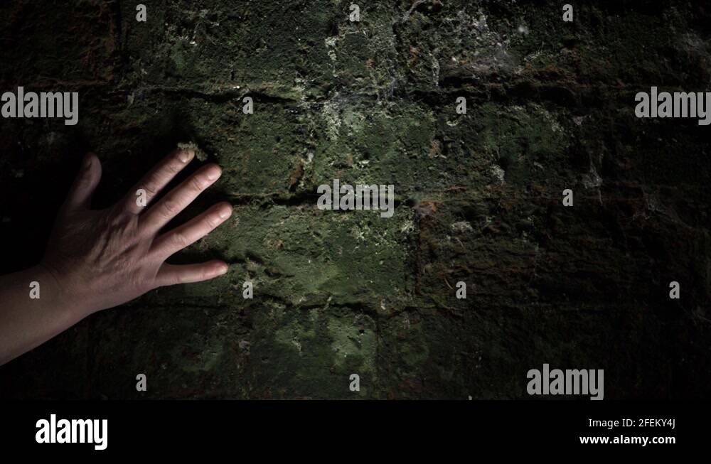 Dragging down Stock Videos & Footage - HD and 4K Video Clips - Alamy