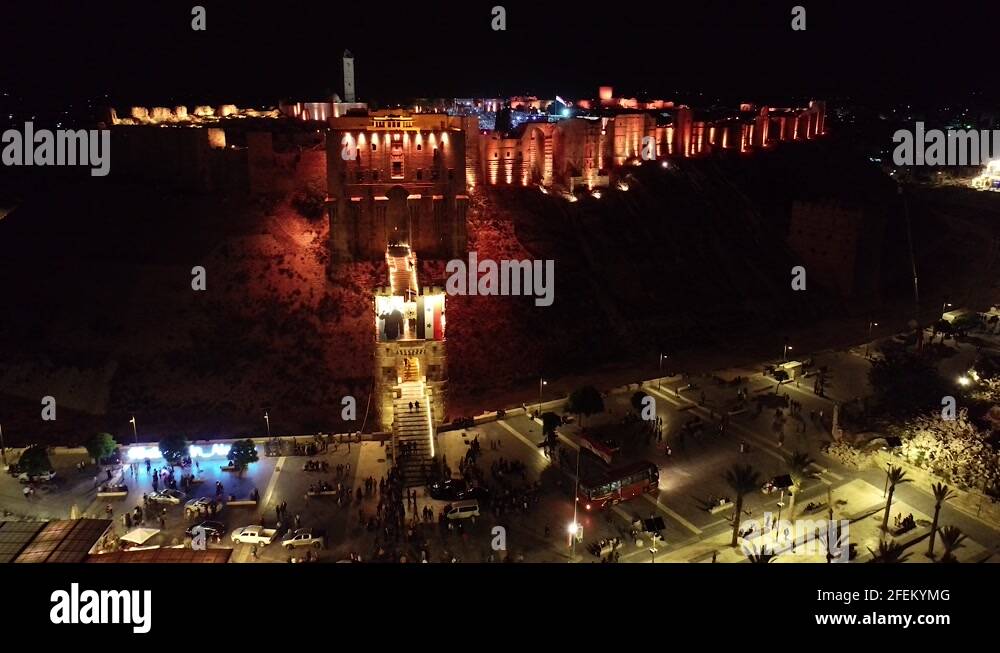 Medieval gate night Stock Videos & Footage - HD and 4K Video Clips - Alamy