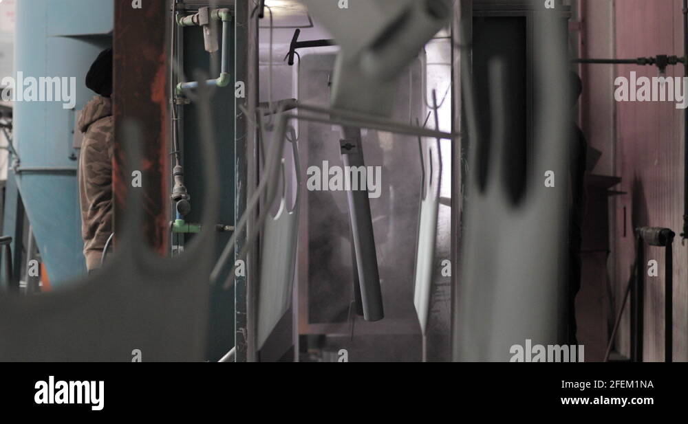 Hand spray painting Stock Videos & Footage - HD and 4K Video Clips - Alamy