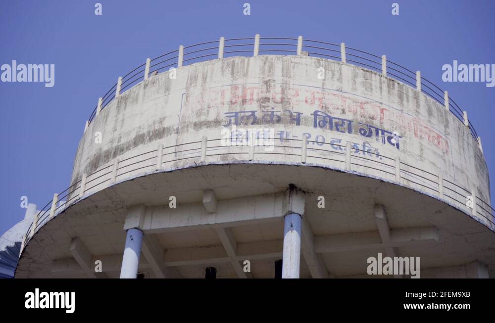 Overhead tank Stock Videos & Footage - HD and 4K Video Clips - Alamy