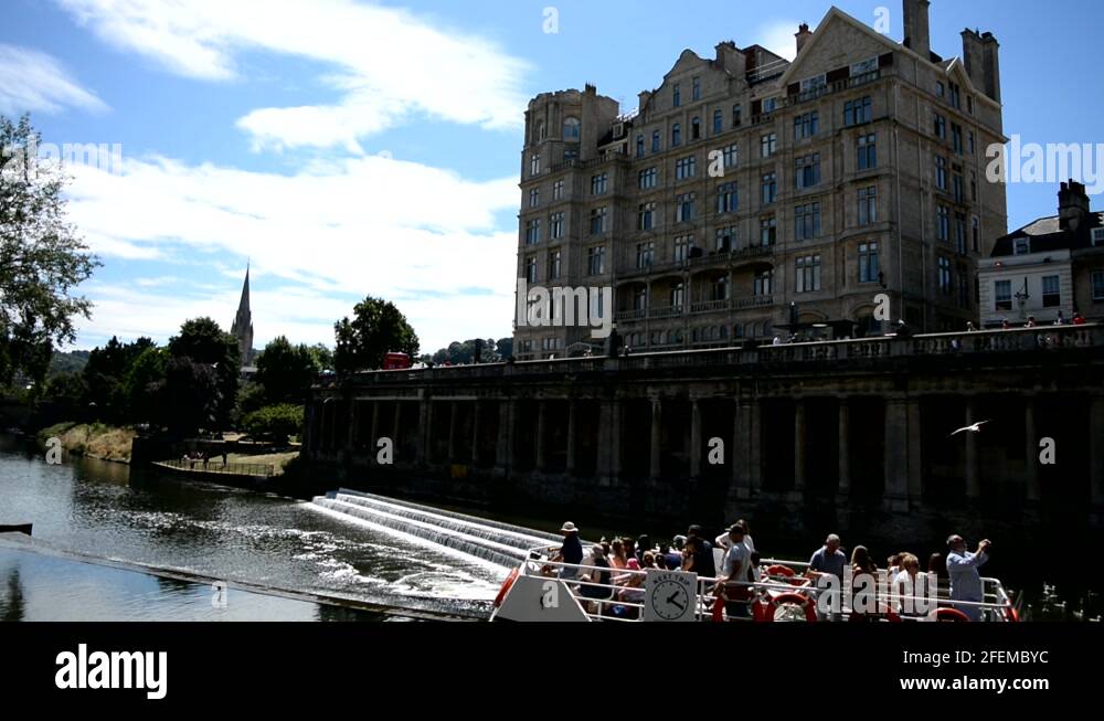 Canalside boat Stock Videos & Footage - HD and 4K Video Clips - Alamy