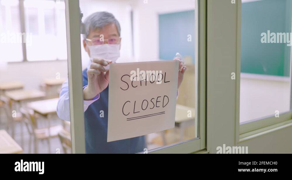 School closed sign Stock Videos & Footage - HD and 4K Video Clips - Alamy