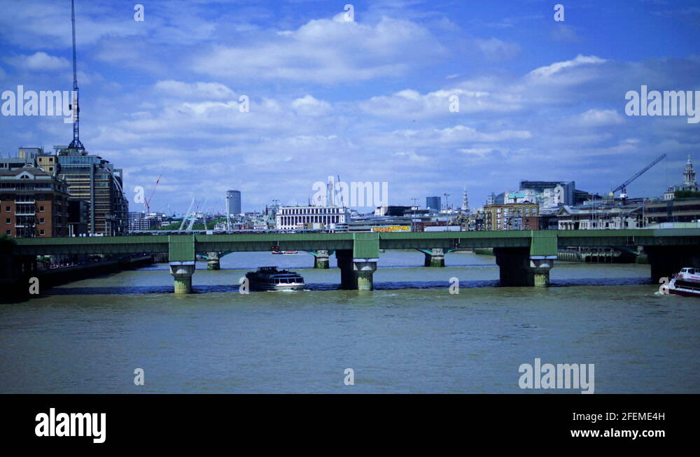London bridge ferry Stock Videos & Footage - HD and 4K Video Clips - Alamy