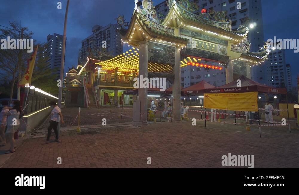 Chinese emperor gods Stock Videos & Footage - HD and 4K Video Clips - Alamy