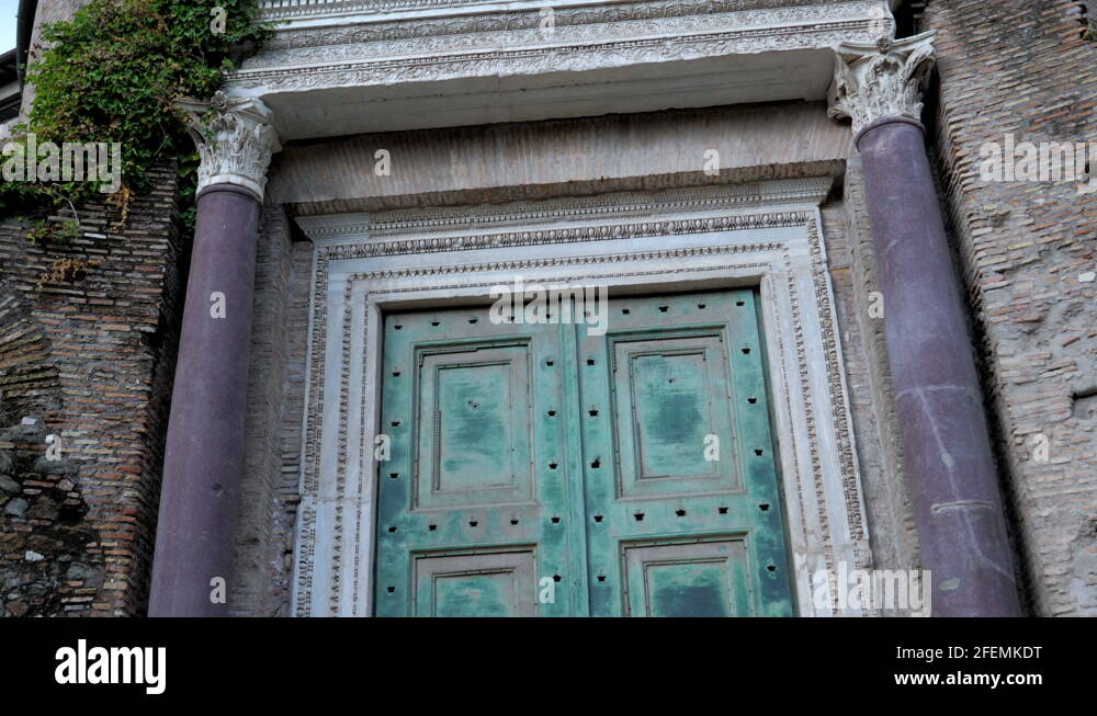 Set roman ruins Stock Videos & Footage - HD and 4K Video Clips - Alamy