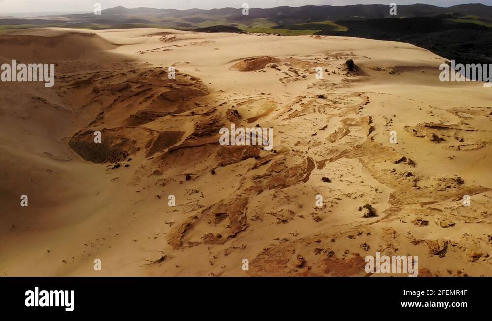 Desert contrast Stock Videos & Footage - HD and 4K Video Clips - Alamy