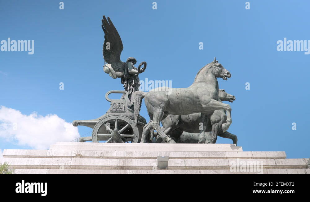 Bronze laurel wreath Stock Videos & Footage - HD and 4K Video Clips - Alamy