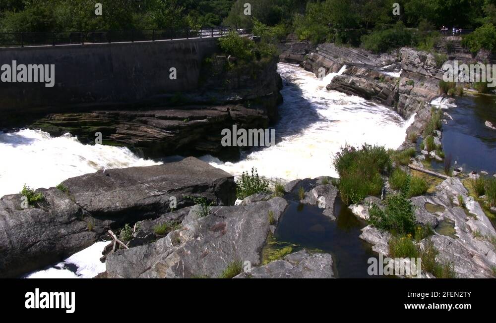 Ottawa falls Stock Videos & Footage - HD and 4K Video Clips - Alamy