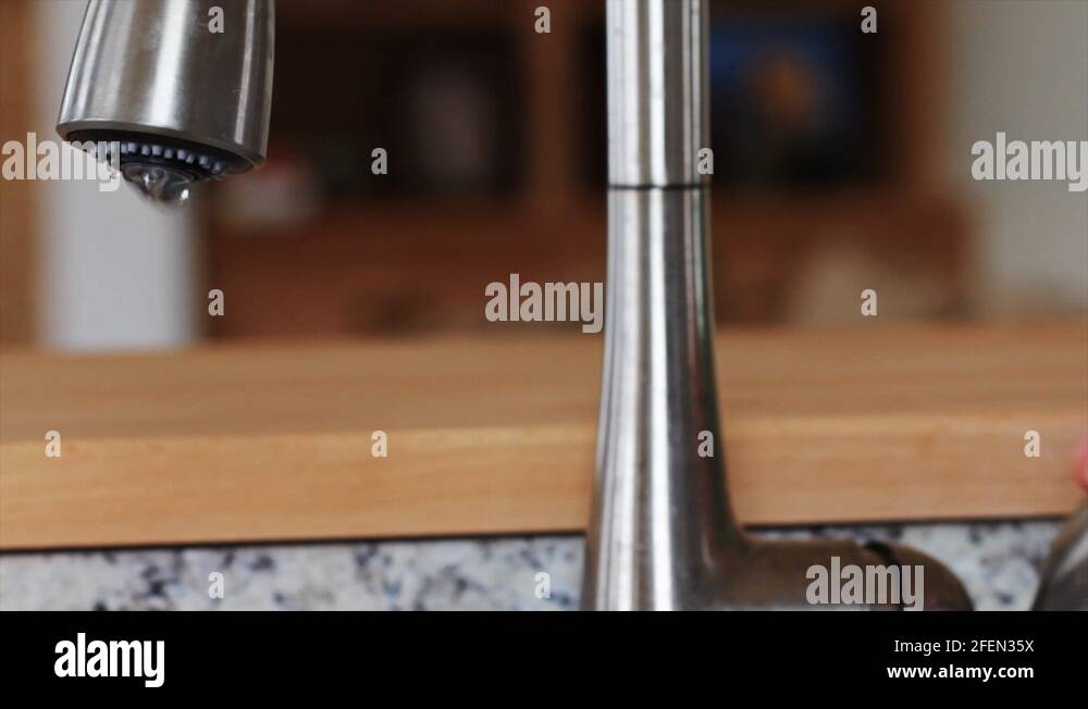 Faucet hot cold kitchen Stock Videos & Footage - HD and 4K Video Clips ...