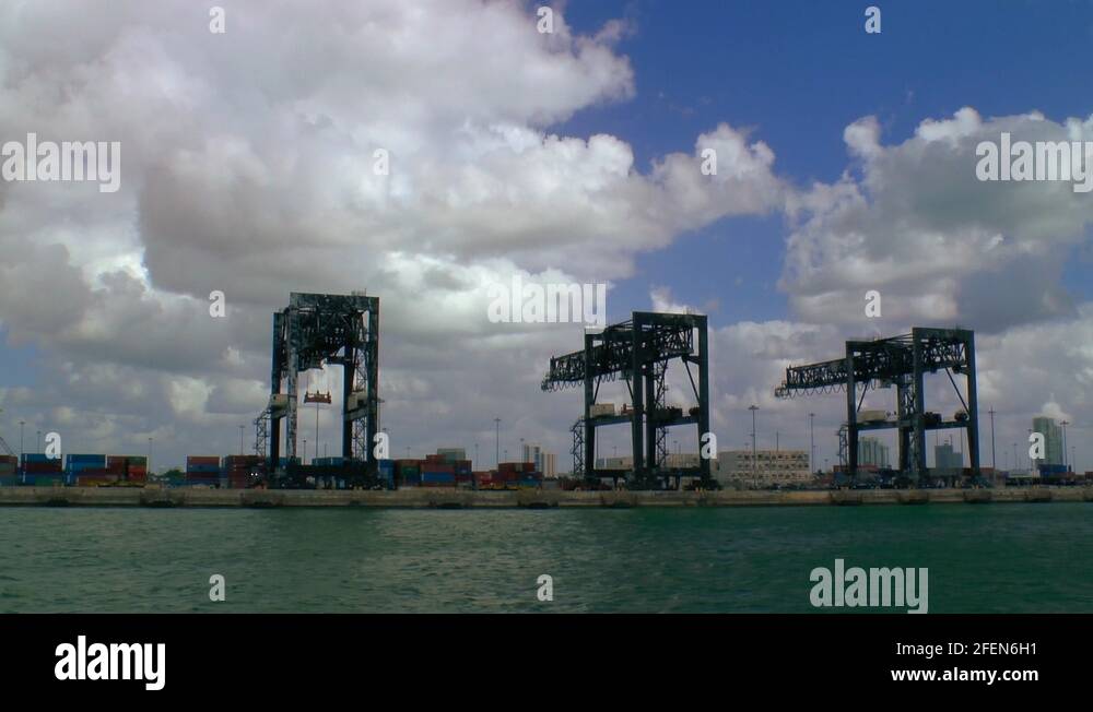 Loading docks Stock Videos & Footage - HD and 4K Video Clips - Alamy