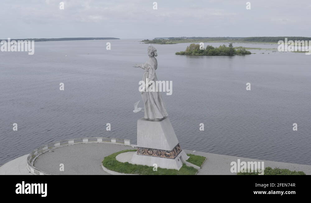 D day statue Stock Videos & Footage - HD and 4K Video Clips - Alamy