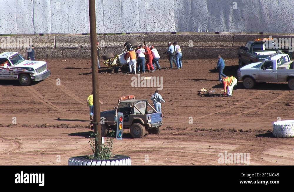 Track workers Stock Videos & Footage - HD and 4K Video Clips - Alamy