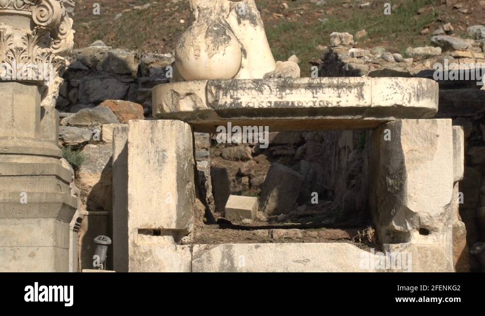 History & culture, Ephesus ruins, temple tilt reveal detailn Stock ...