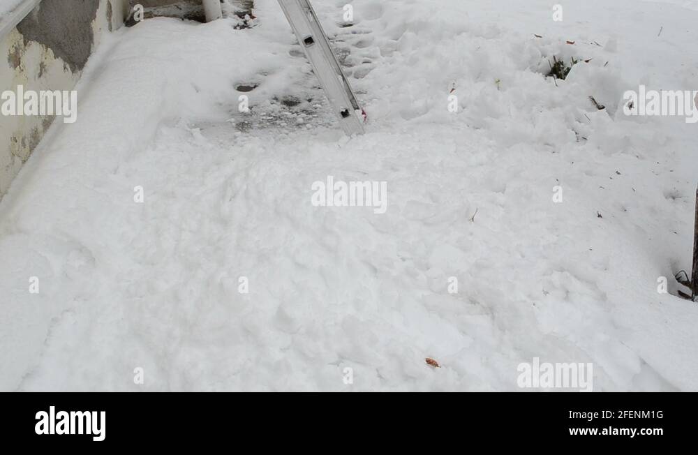 Ladder stand Stock Videos & Footage - HD and 4K Video Clips - Alamy