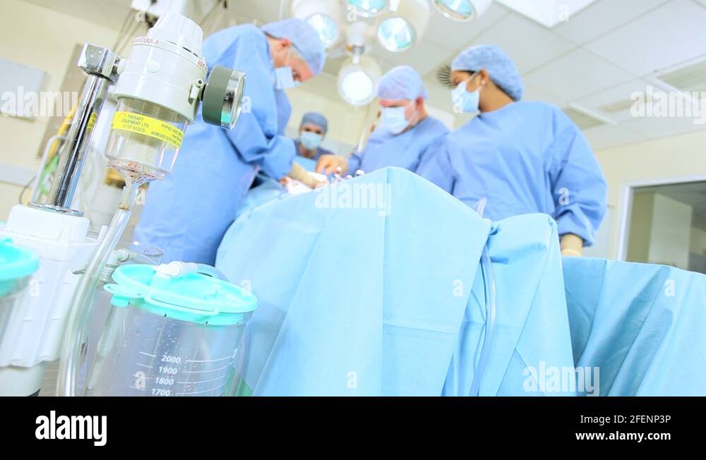 Surgical retractors Stock Videos & Footage - HD and 4K Video Clips - Alamy