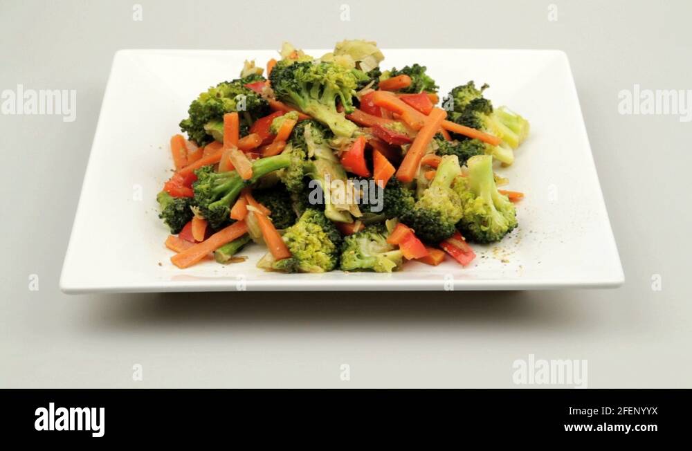 Vegetable dish Stock Videos & Footage - HD and 4K Video Clips - Alamy