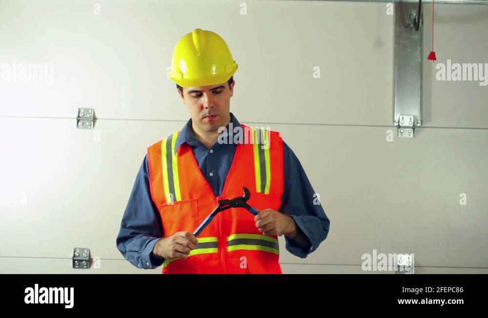 Contractor tool Stock Videos & Footage - HD and 4K Video Clips - Alamy