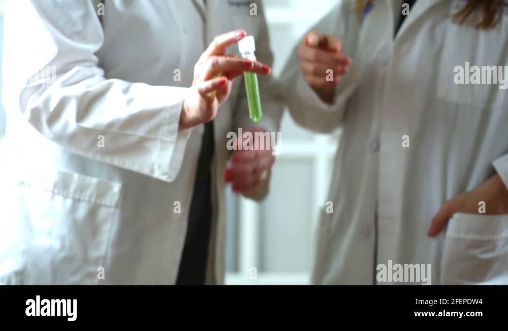 R d laboratory Stock Videos & Footage - HD and 4K Video Clips - Alamy