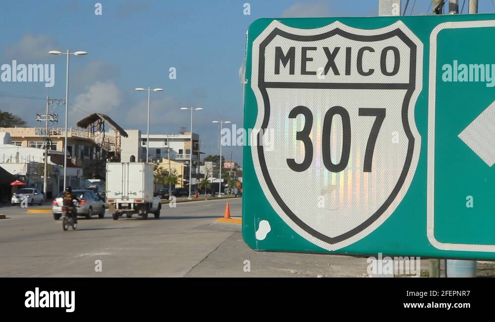 Mexican highway sign Stock Videos & Footage - HD and 4K Video Clips - Alamy