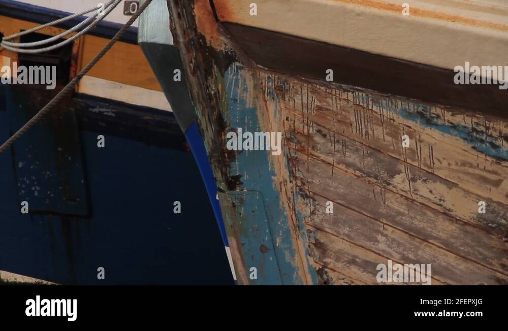 Boats hulls Stock Videos & Footage - HD and 4K Video Clips - Alamy