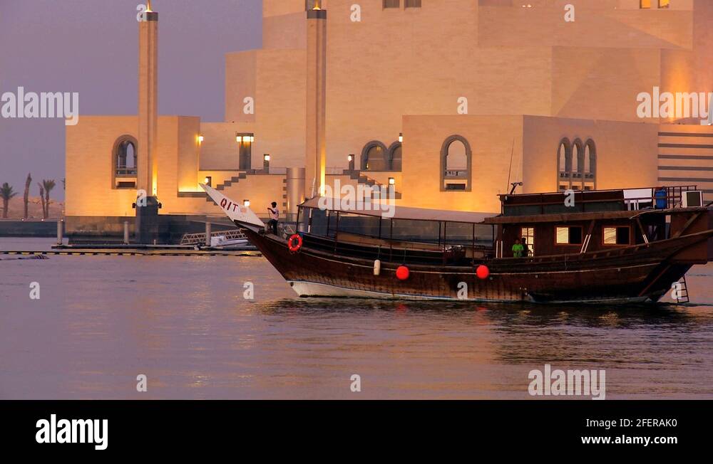 Dhow harbor doha Stock Videos & Footage - HD and 4K Video Clips - Alamy