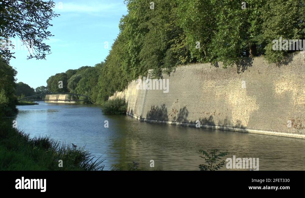 Belgian city wall Stock Videos & Footage - HD and 4K Video Clips - Alamy