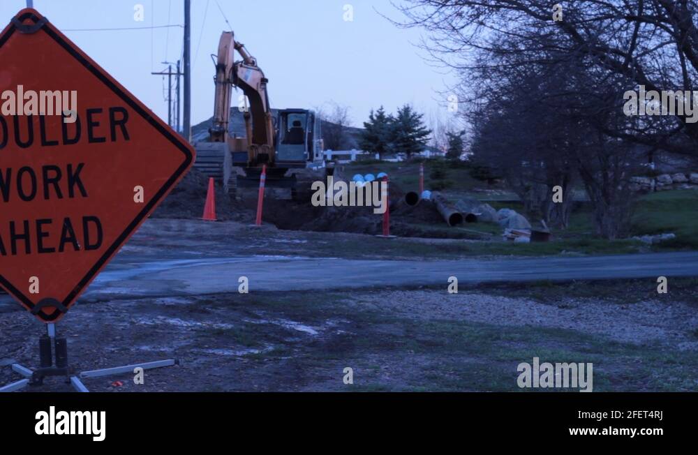 Shoulder work Stock Videos & Footage - HD and 4K Video Clips - Alamy