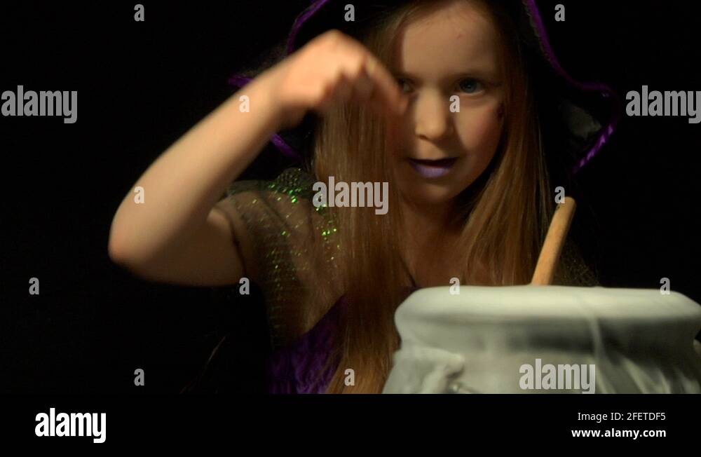 Kid witch costume Stock Videos & Footage - HD and 4K Video Clips - Alamy