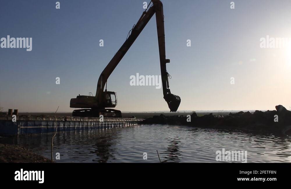 Water excavator dam Stock Videos & Footage - HD and 4K Video Clips - Alamy