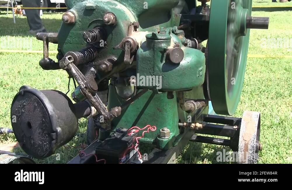 Antique motor Stock Videos & Footage - HD and 4K Video Clips - Alamy
