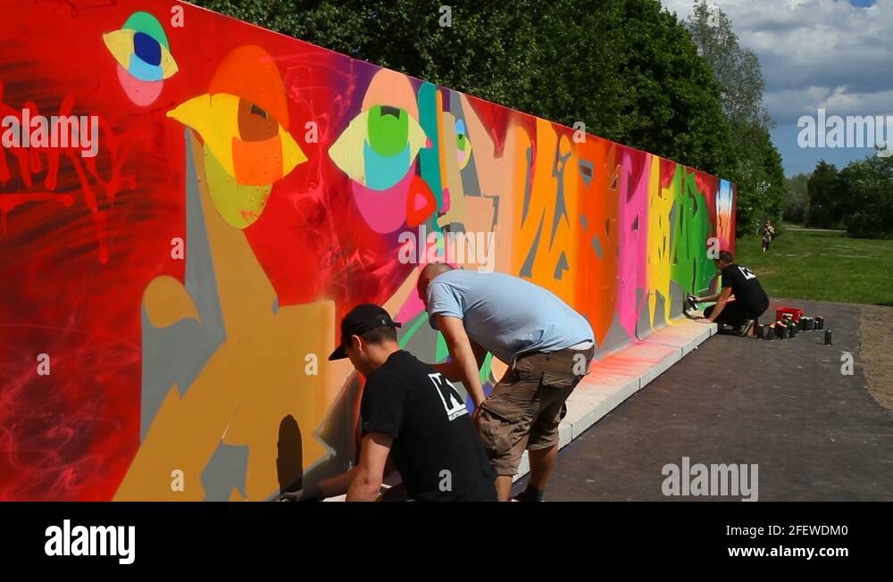 Graffiti artists work Stock Videos & Footage - HD and 4K Video Clips ...
