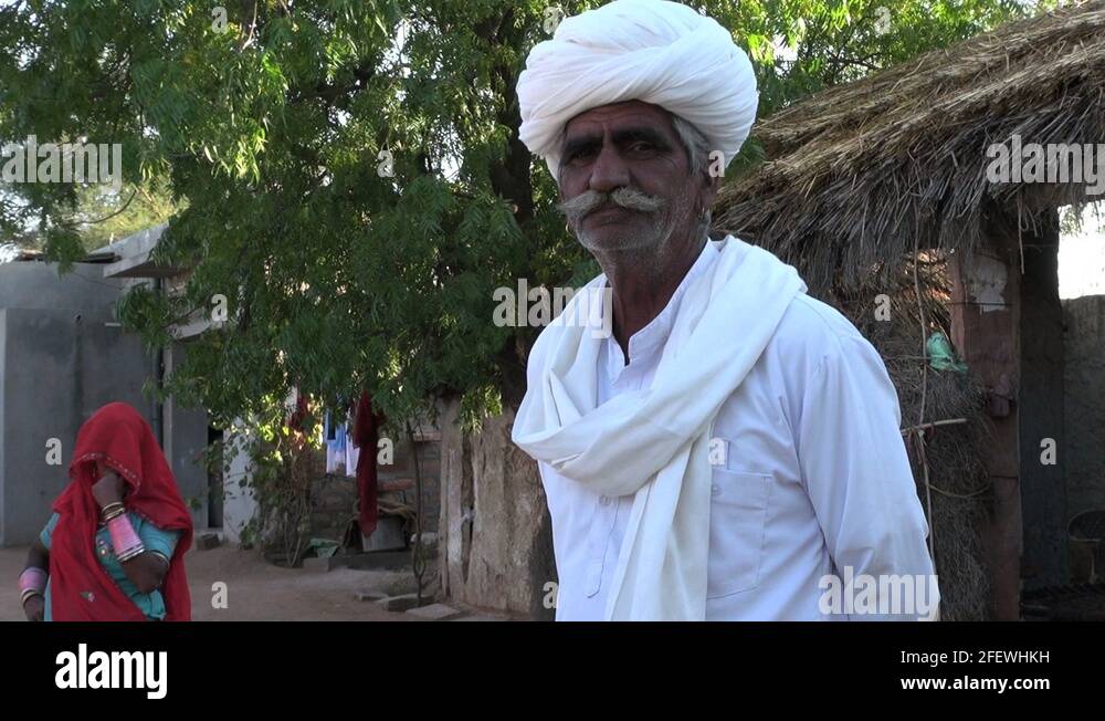 Turban stands Stock Videos & Footage - HD and 4K Video Clips - Alamy