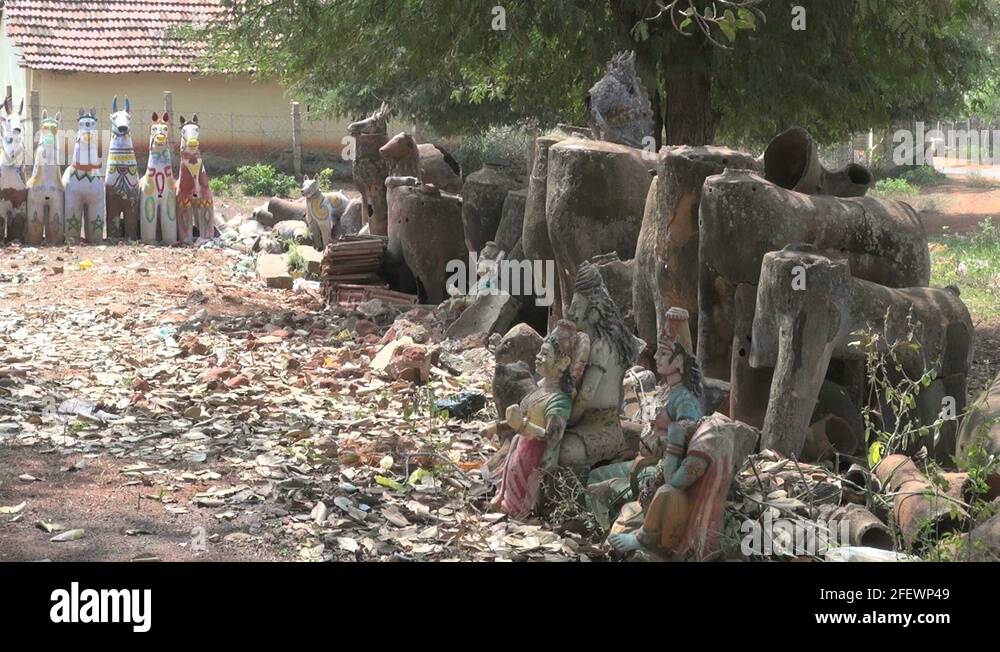 Broken hindu temple Stock Videos & Footage - HD and 4K Video Clips - Alamy