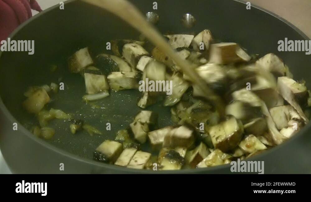 Saute Stock Videos & Footage - HD and 4K Video Clips - Alamy